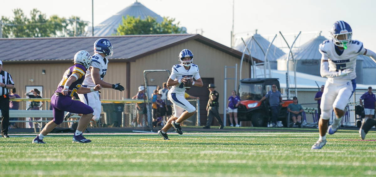 Bloom-Carroll takes care of Chillicothe in TJ Carper’s debut - WOUB ...